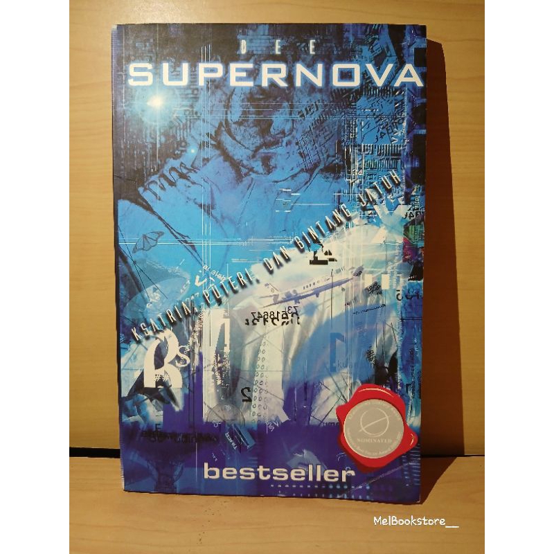 Jual [Original] Novel Dee Lestari - Ksatria, Puteri, dan Bintang Jatuh ...