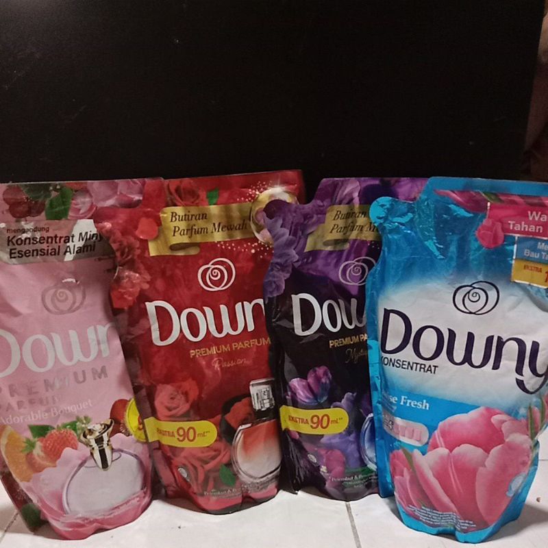 Jual Downy Premium Parfum 850ml/900ml/950ml | Shopee Indonesia
