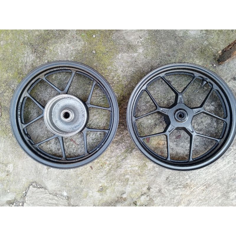 Jual velg vario 125 vario 150 led old ORIGINAL HONDA pelek pelk veleg ...