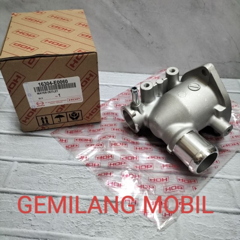 Jual RUMAH TERMOSTAT THERMOSTAT WATER OUTLET HINO DUTRO HT130 12V 24V HT125 DYNASAURUS 16304 ...