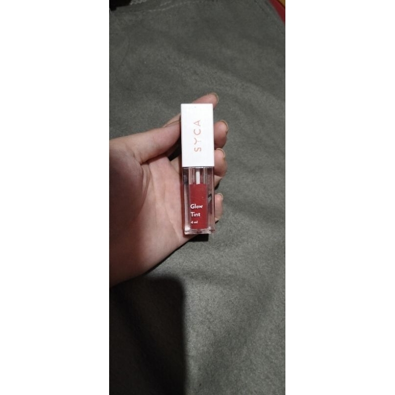 Jual PRELOVED LIP TINT!! glow tint syca glowy ampoule tint house of hur ...