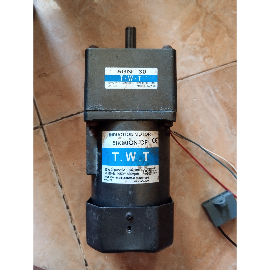 Jual AC Motor Gearbox 60W 220V Ratio - 1 : 30 50Rpm TWT Induction Motor ...