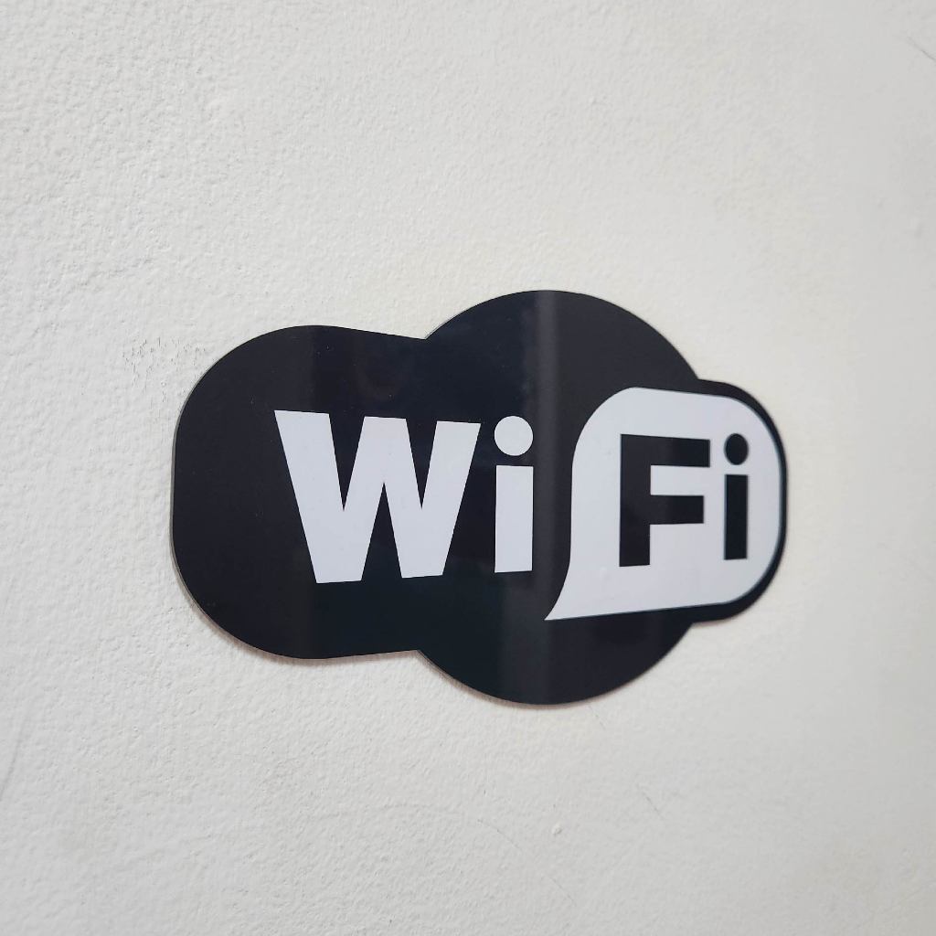 Jual RAC AKRILIK - SIGN FREE WIFI free wifi signage - free wifi sign ...