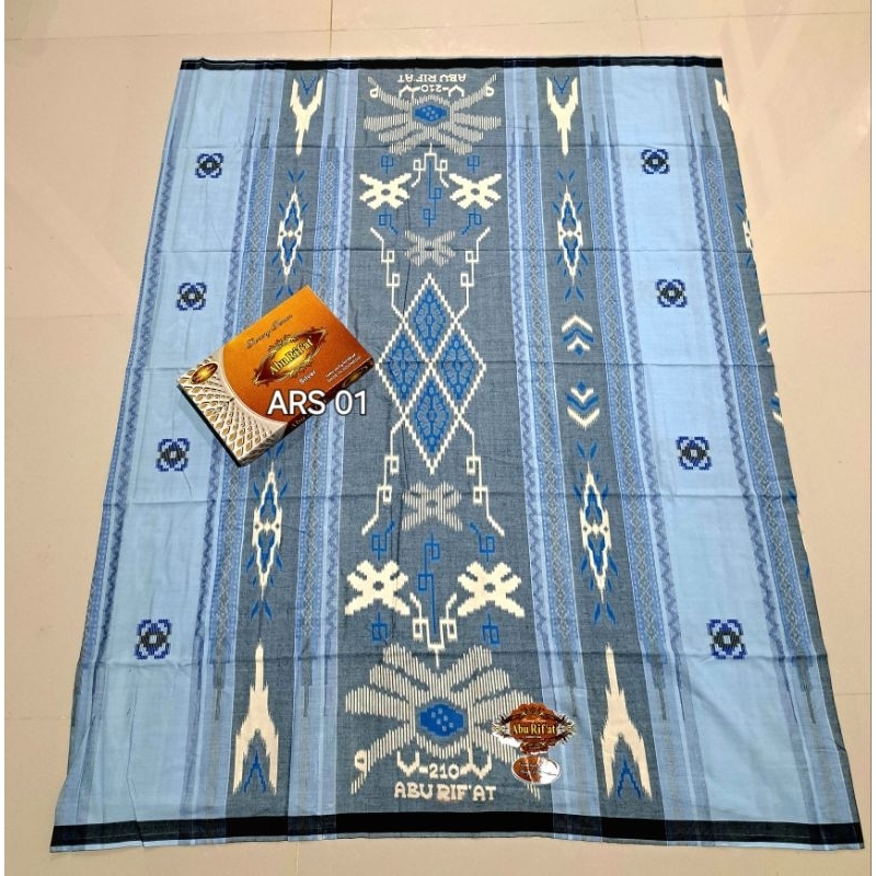 Jual SARUNG ABU RIFAT JACQUARD SONGKET SILVER | Shopee Indonesia