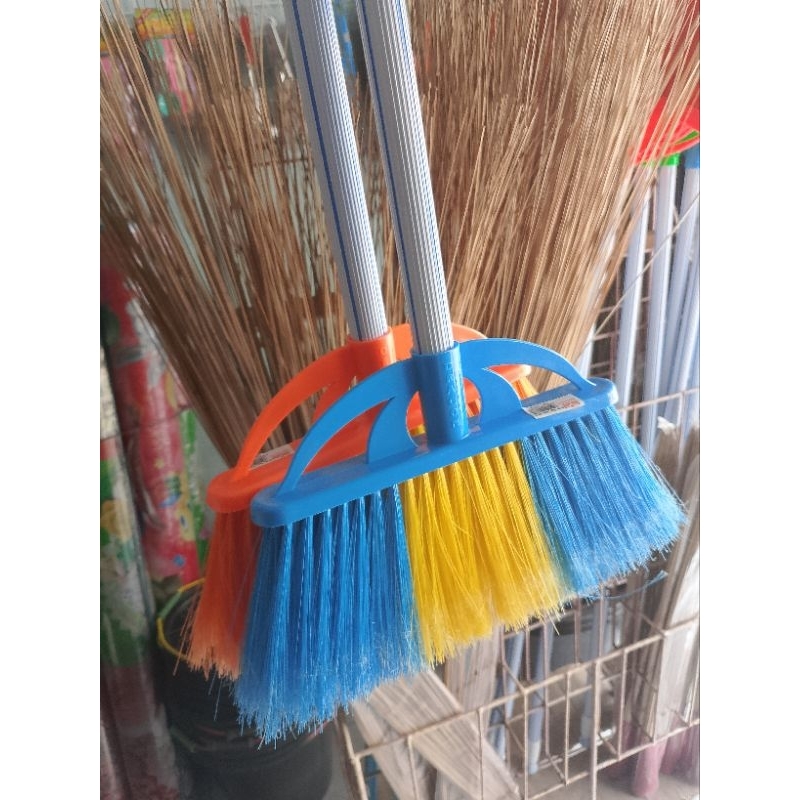 Jual Dragon Sapu Taiwan 110 cm / Sapu Rumah / Sapu Nylon | Shopee Indonesia