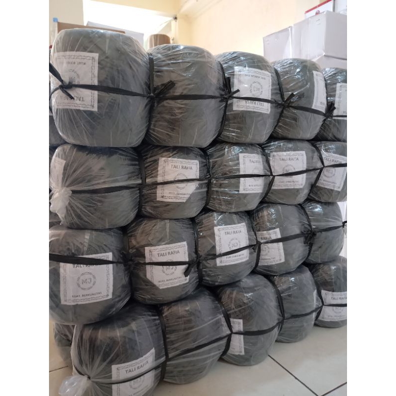 Jual Tali rafia 1 Kg | Tali Rapia Hitam 1 Kg Full | Tali Plastik ...