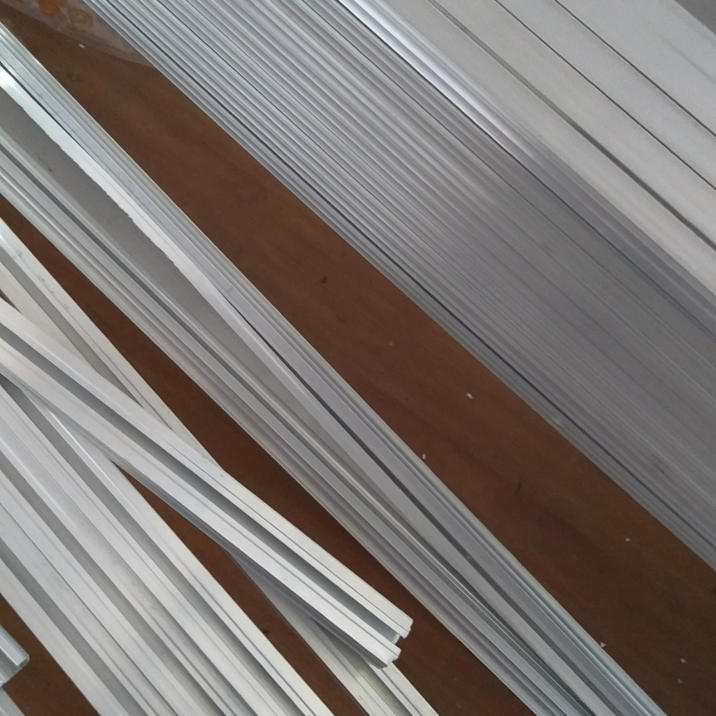 Jual Rel Tiang Batang Besi Gorden 150cm Kosongan Rel kotak Saja ...