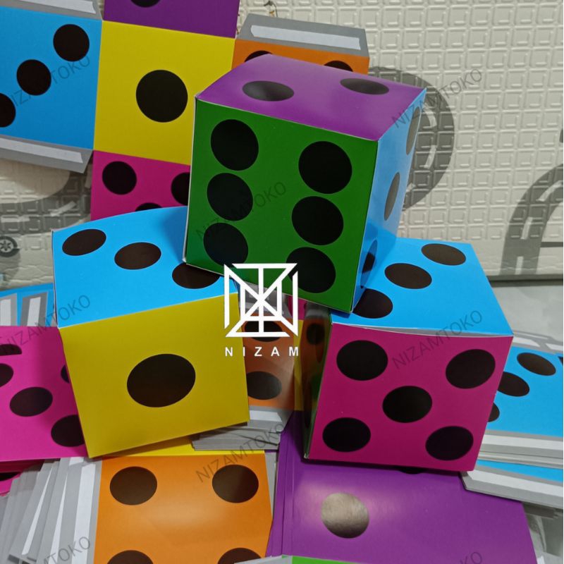 Jual Mainan Edukasi Anak Dadu Karton Warna Mainan Matematika Dadu Ular ...