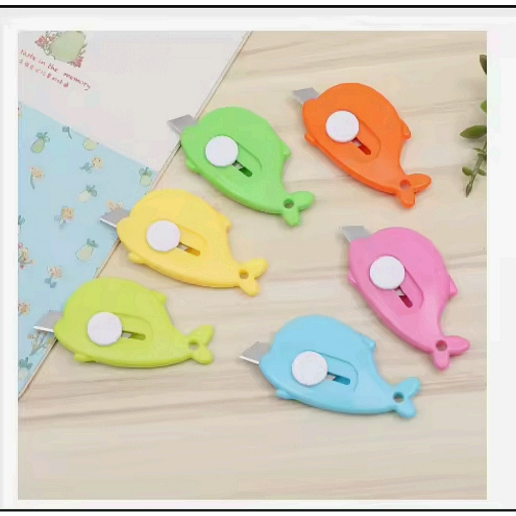 Jual Cutter Mini Warna Motif Dolphin Model Dolphin Alat Bantu Buka ...