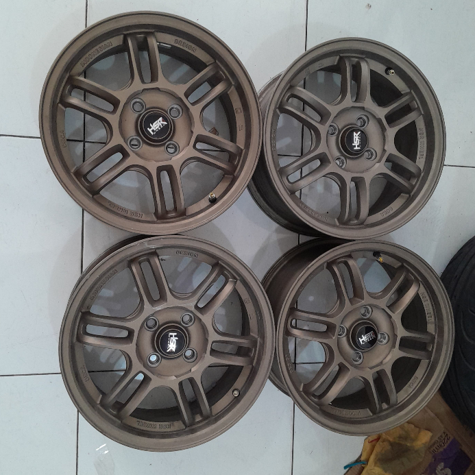 Jual VELG MOBIL BEKAS BAUT 4 AERI HSR RING 15 LEBAR 6,5 PCD 4X100 ET 42 VELG UNTUK MOBIL AGYA ...