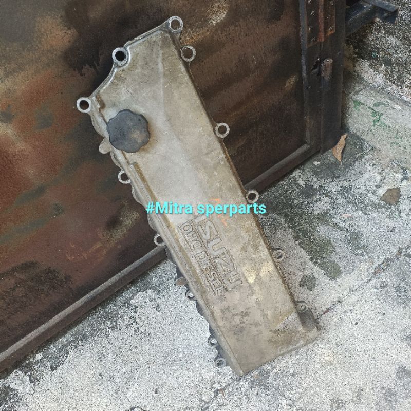 Jual tutup klep dek klep tutup mesin isuzu elf nkr71 turbo copotan ... Jual tutup klep dek klep tutup mesin isuzu elf nkr71 turbo copotan ...