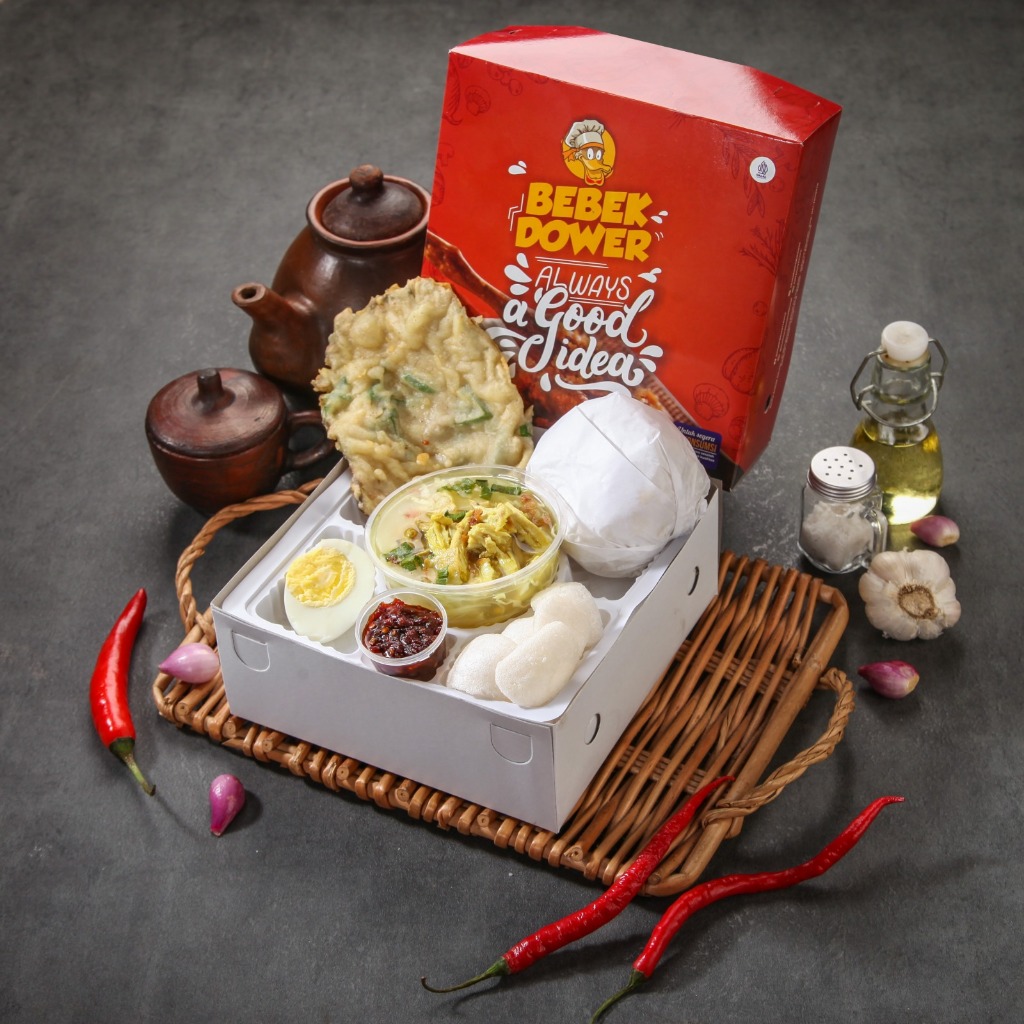 Jual Catering Harian Nasi box Soto Ayam Lengkap Telor Rebus Kerupuk ...