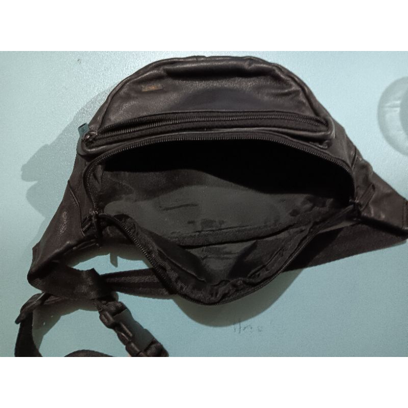 Jual Tas WB kulit asli masih mulus | Shopee Indonesia