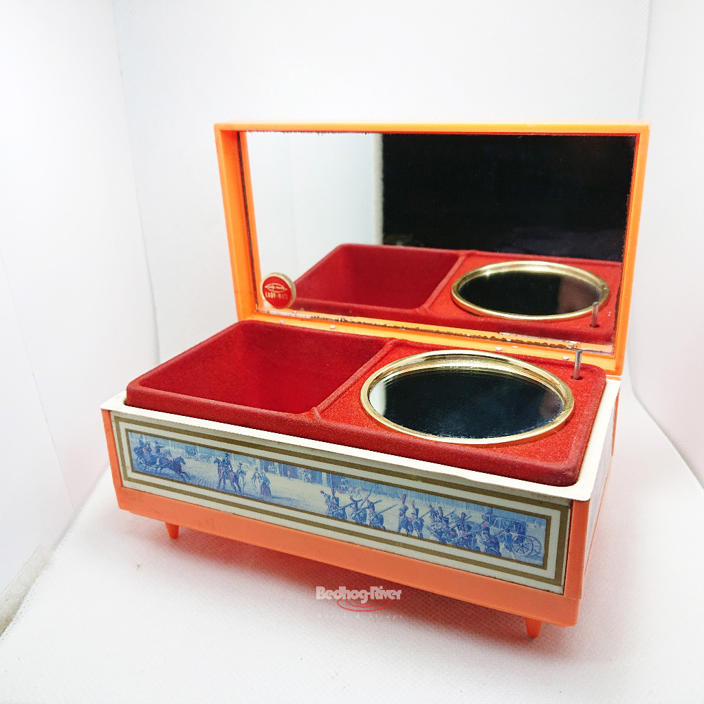 Jual Vintage Lady Mate Musical Jewelry Box by Sankyo Japan - "Lara's ...