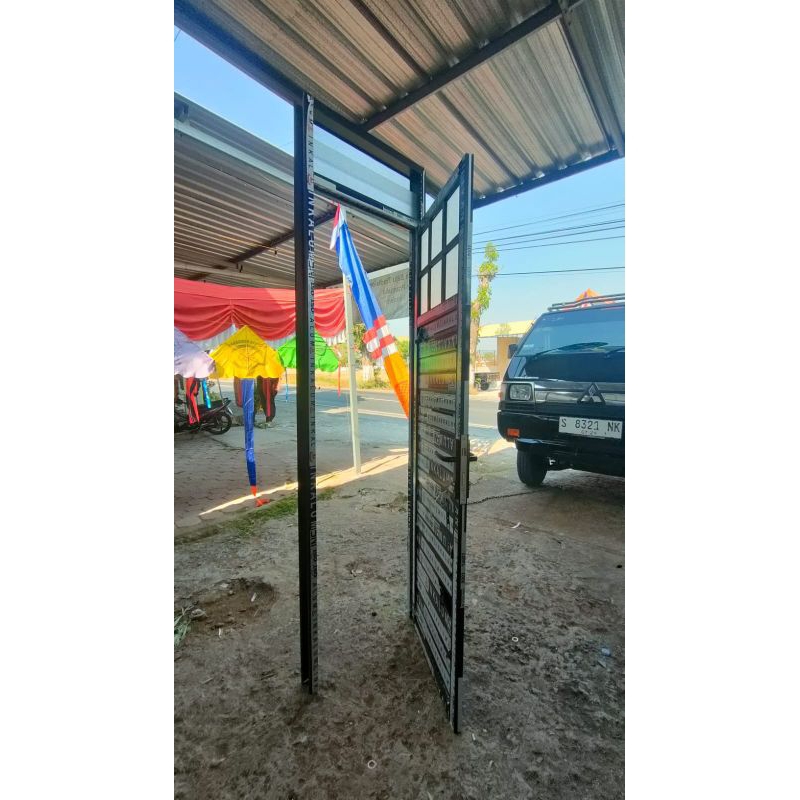 Jual PINTU ALUMUNIUM set KUSEN/kunci + BOUVEN ALUMUNIUM | Shopee Indonesia