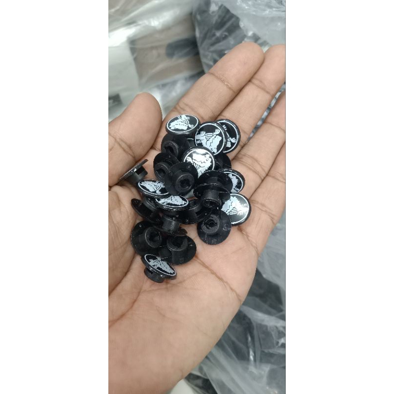 Jual kancing sendal Crocs 1 set isi 4 buah | Shopee Indonesia