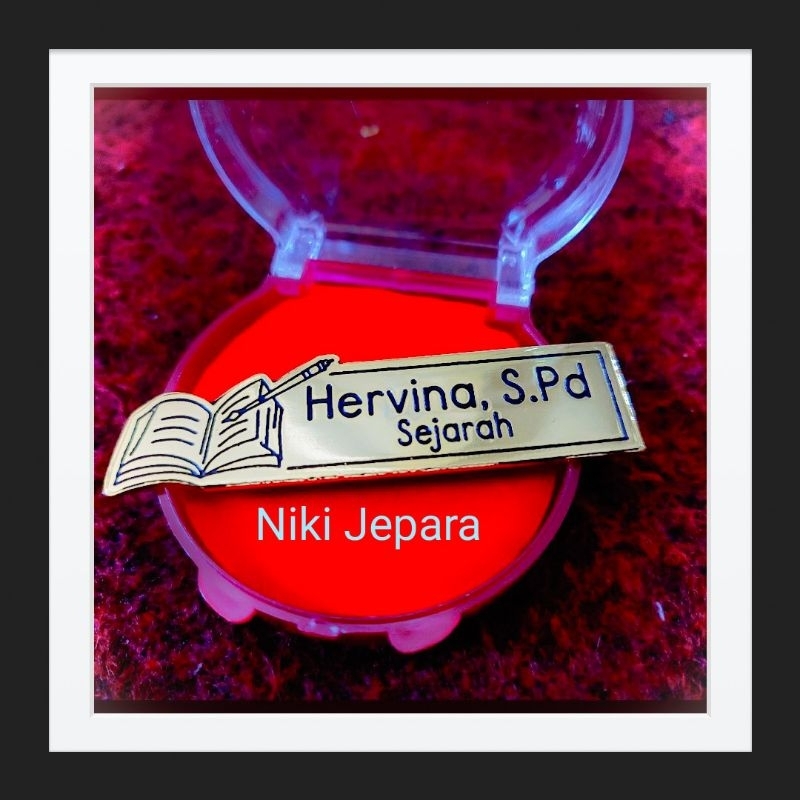 Jual Bros nama Custom nama || Bros guru laser name 017 ( lapis emas ...
