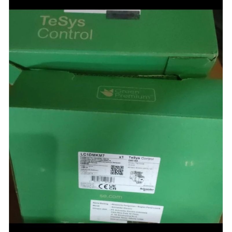 Jual SCHNEIDER LC1DMKM7 KONTAKTOR KAPASITOR LC1DK 25KVAR 415V 220VAC ...