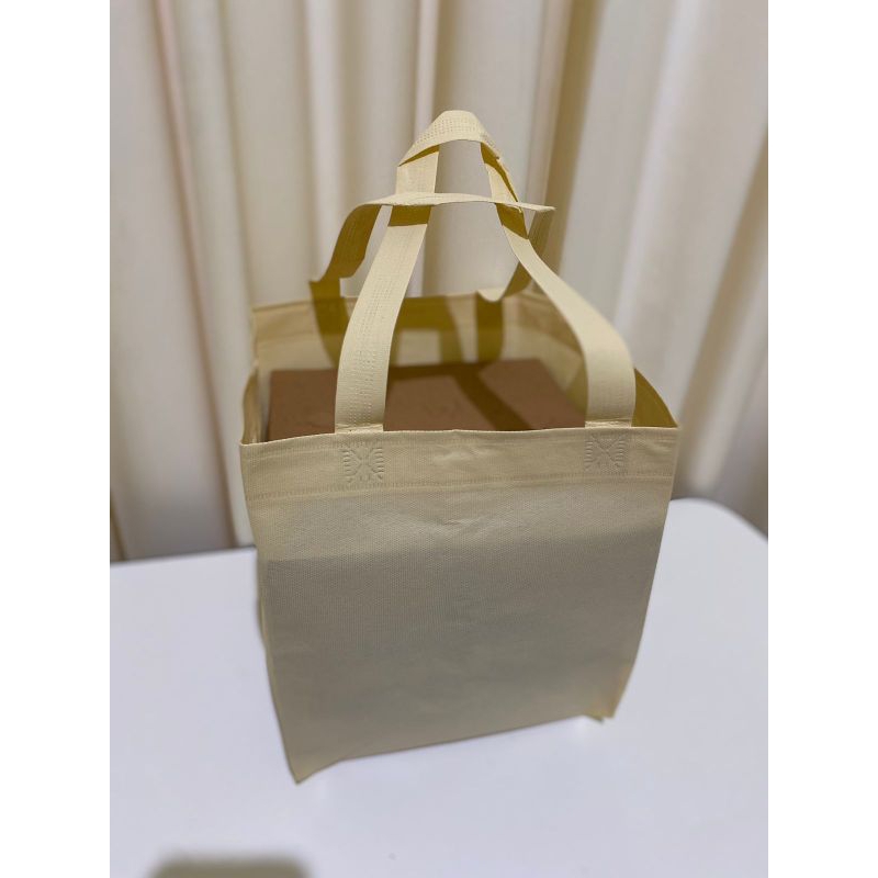 Jual (1 PACK = 60 PCS) TAS HAJATAN 20x20 TINGGI 25 CM / TAS SPUNBOND / TAS NASI BOX / TAS NASI ...