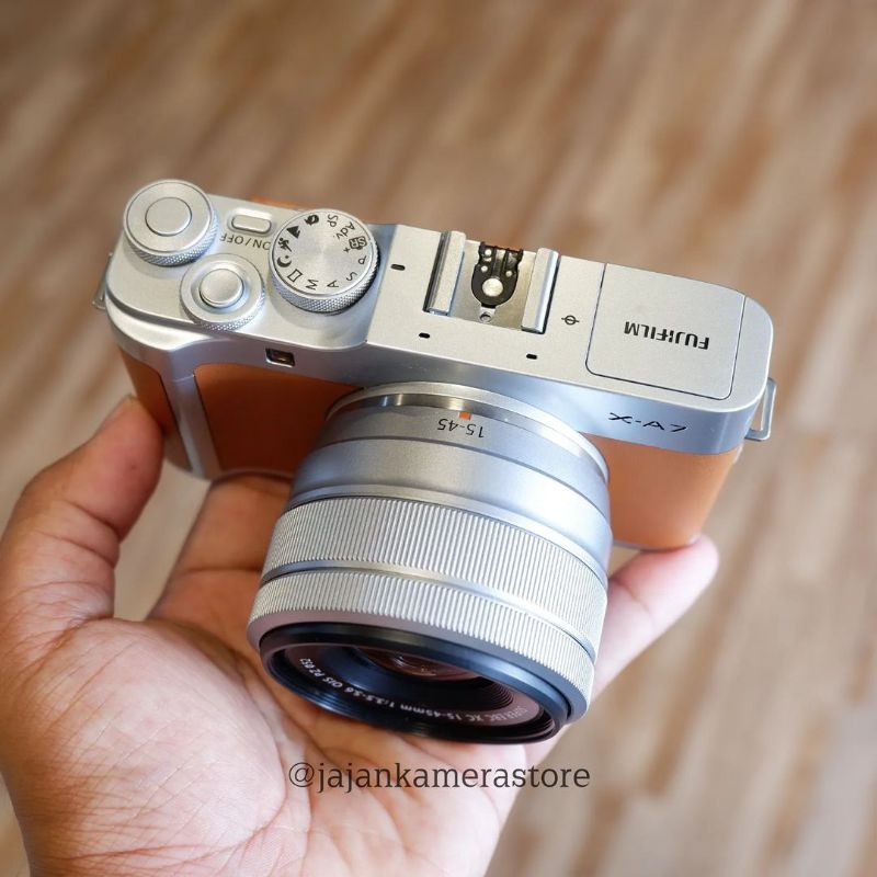 Jual FUJIFILM XA7 XA-7 LENSA KIT 15-45MM | Shopee Indonesia