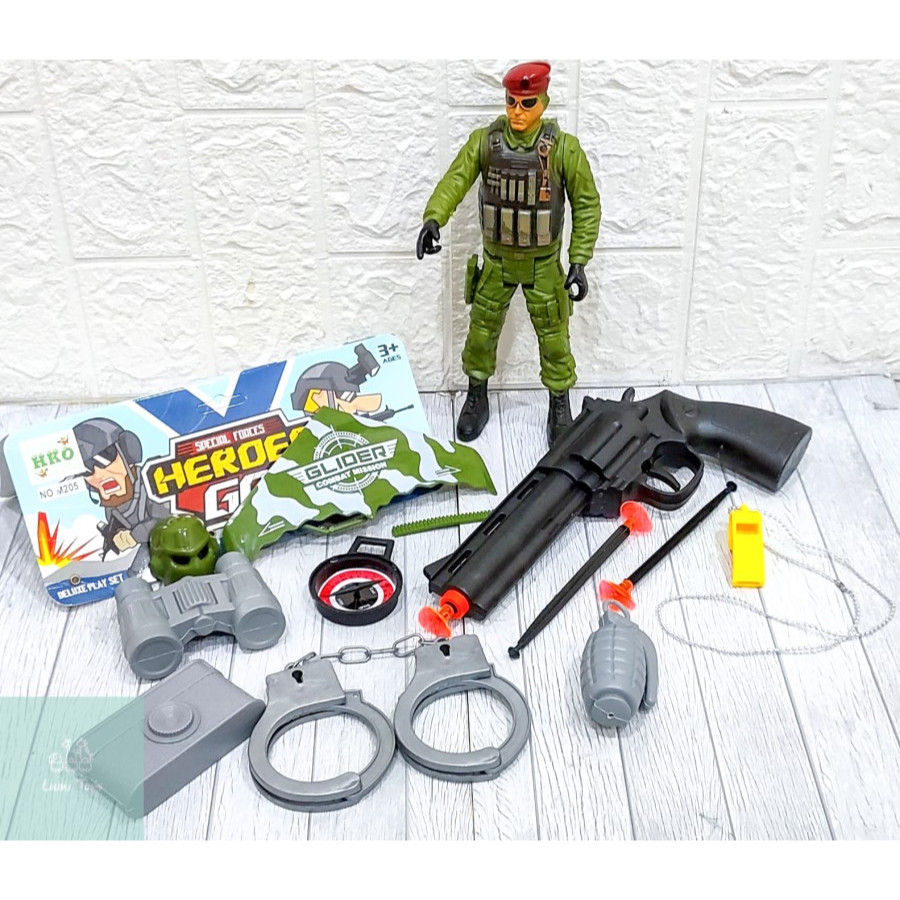 Jual mainan tentara figure set isi 1 boneka figure tentara + borgol + teropong dll - M205 ...