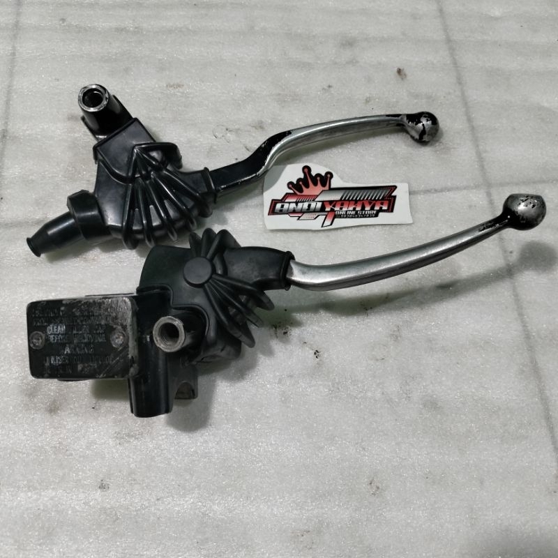 Jual MASTER REM DEPAN HENDEL KAWASAKI NINJA SS/R/RR ORIGINAL (second) | Shopee Indonesia