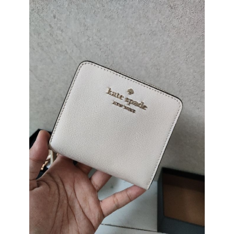 Jual Dompet wanita kate spade ks staci small bifold wallet parchmen ...