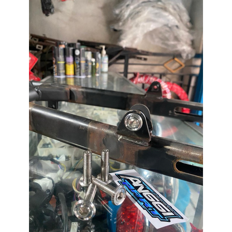 Jual baut shock belakang slim stainlist cb gl MP baut skok baut shock ...