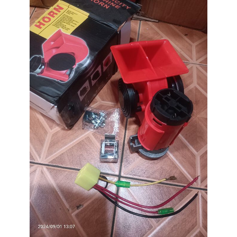 Jual klakson suara kapal+kabel set relay 12volt lubang bawah | Shopee ...