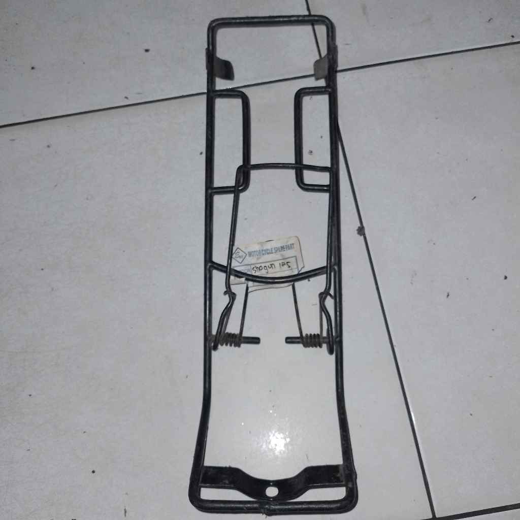 Jual RAK TENGAH BAGASI TANGGA JEPIT SHOGUN 125 TIPIS | Shopee Indonesia