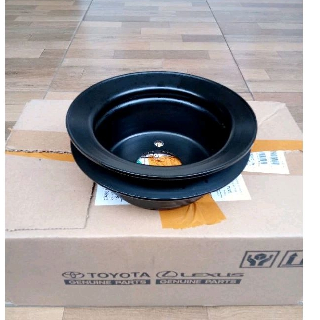 Jual pulley kipas radiator puli kipas radiator Toyota Dyna saurus Hino ...