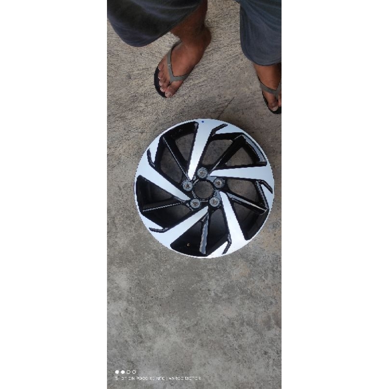 Jual velg oem Toyota Rush 2018 2019 2020 2021 2022 5x114 R17 | Shopee ...