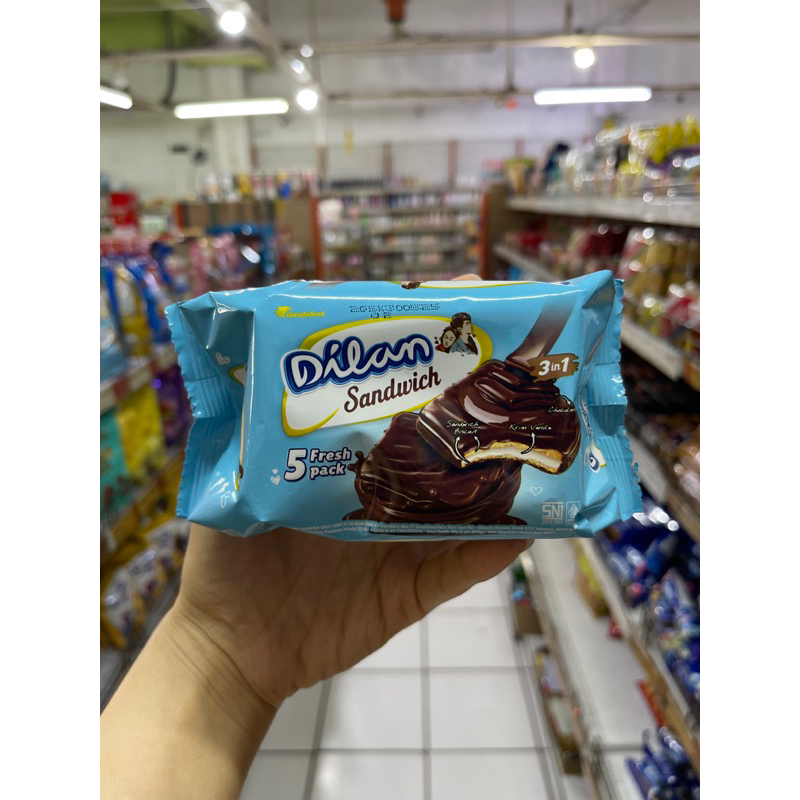 Jual dilan sandwich fresh pack 80g - dilan sandwich cokelat | Shopee ...