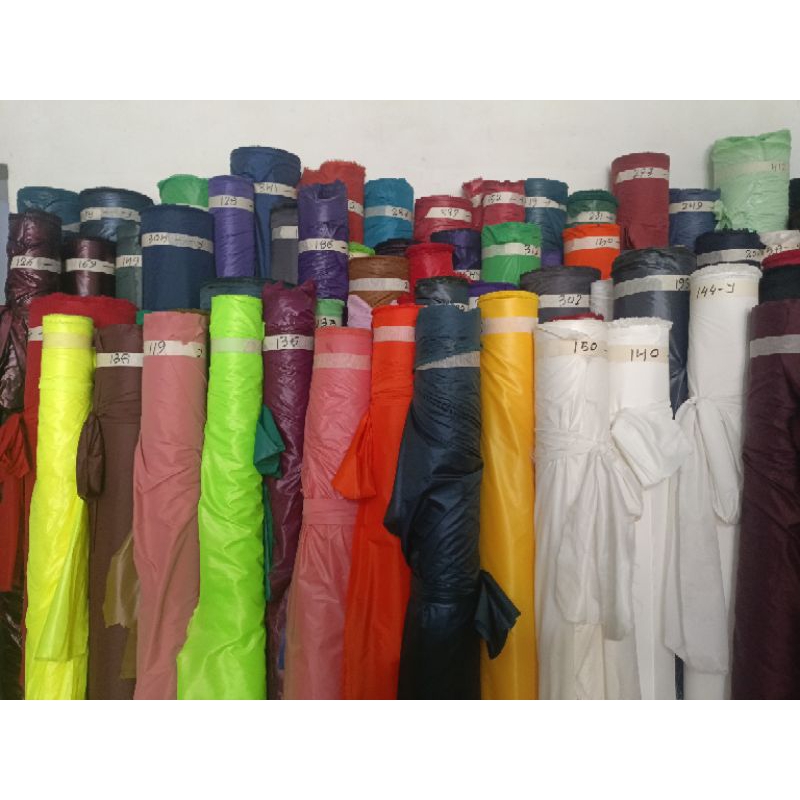 Jual Kain parasut korea premium meteran/Bahan kain mukena Travel ...