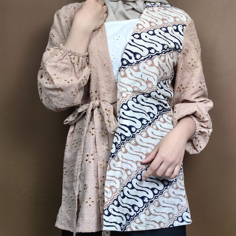 Jual Atasan Etnik - Blouse Katun Bordir Bolong by Sacumada | Shopee ...