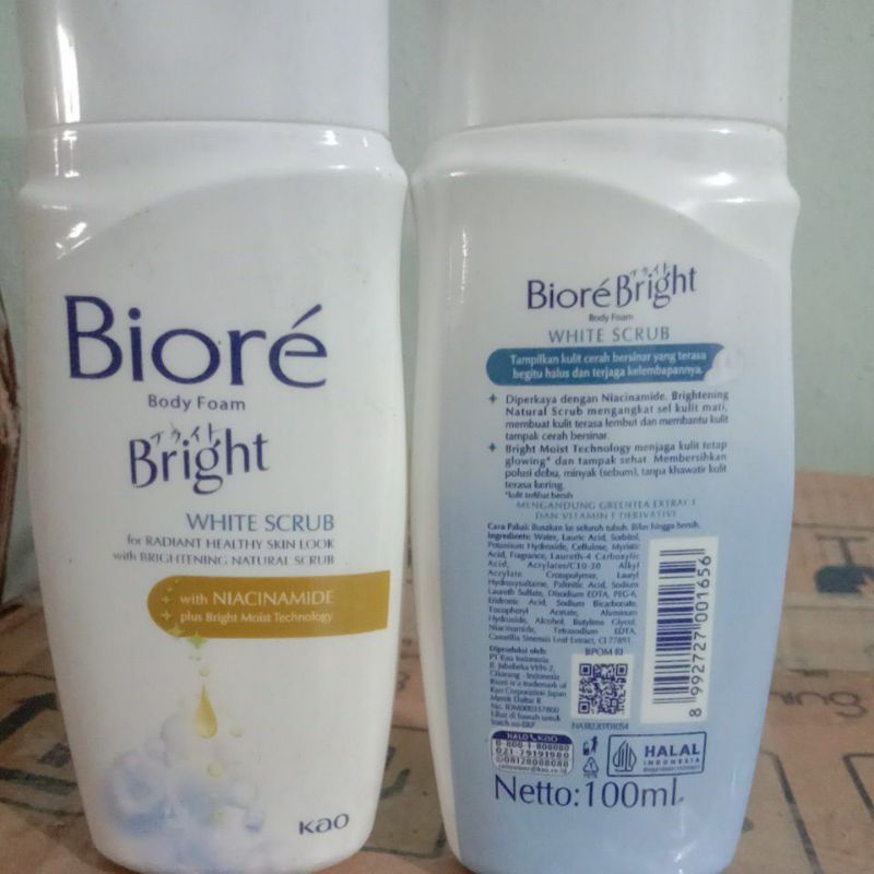 Jual Biore body foam bright white scrub 100ml botol | Shopee Indonesia