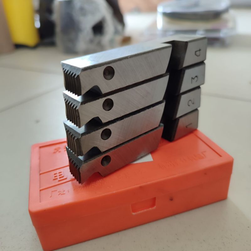 Jual Mata Senai Drat Pipa Size 1 inch sampai 2 inch mata pisau Senai NPT / Kotak | Shopee Indonesia