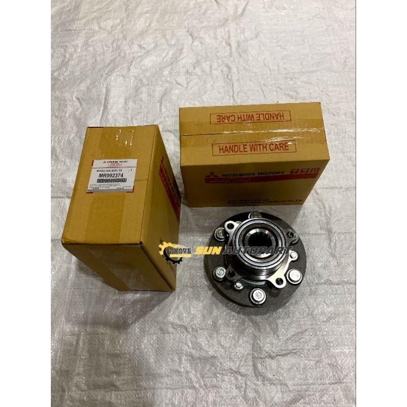 Jual WHEEL HUB FRONT - NAP RODA DEPAN MITSUBISHI TRITON / PAJERO ...