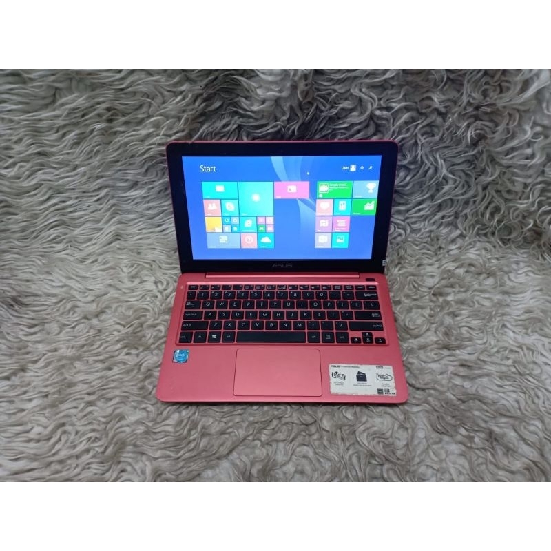 Jual Notebook Asus E202s Ram 2gb HDD 500gb intel Celeron Siap pakai Di ...