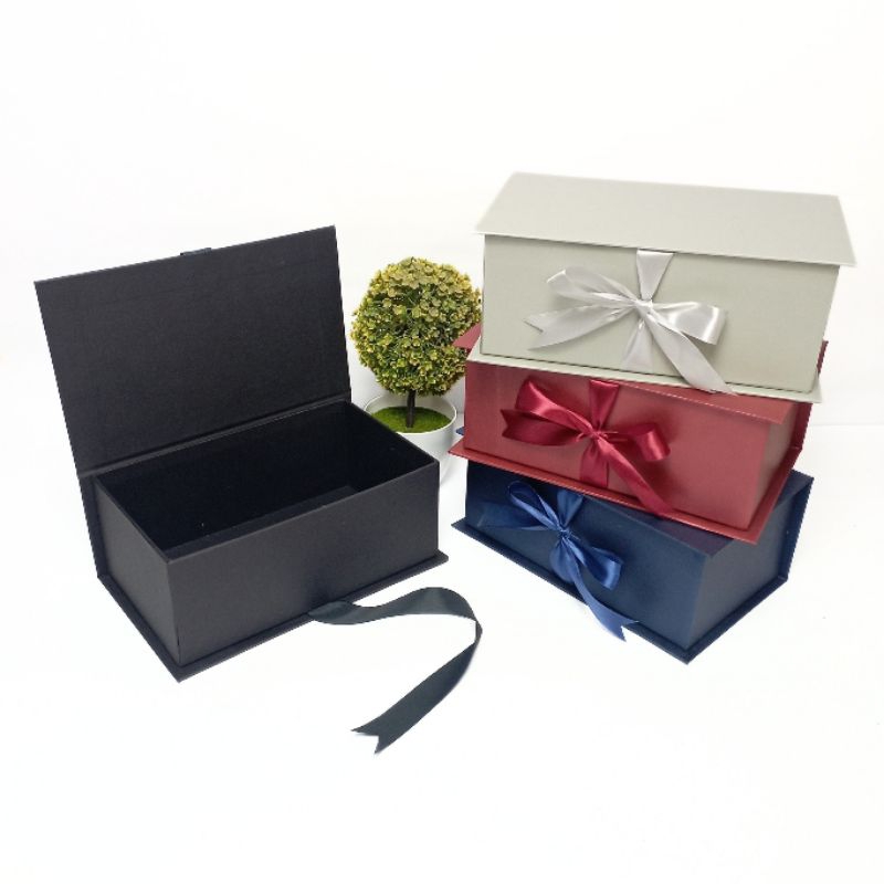 Jual [25×15×10 cm] kotak kado / box kado / hardbox buku pita / box ...