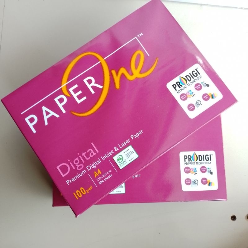 Jual Kertas HVS A4 Paper One 100 gram ( 1 Rim 500 Lbr ) [ Original ...
