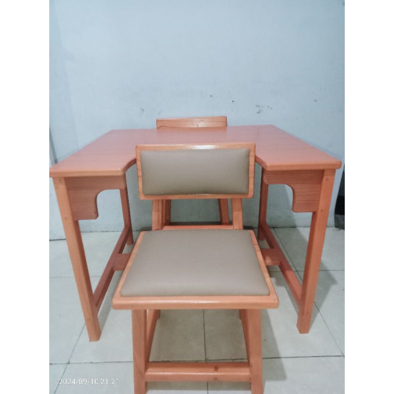 Jual meja terapi belajar anak / meja terapi wicara ABK (pakai busa ...