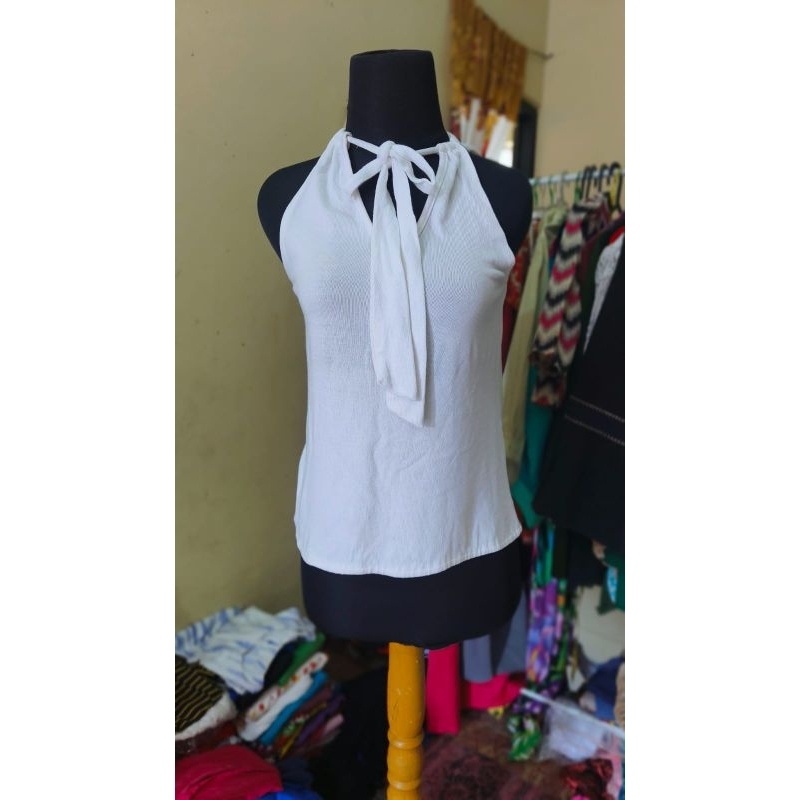 Jual tengtop crop (preloved) | Shopee Indonesia