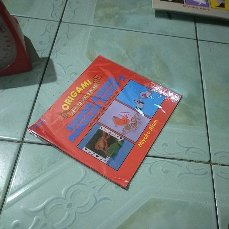 Jual buku ORIGAMI SENI MELIPAT KERTAS KAWAN-KAWAN MAKHLUK HIDUP 2 KETERAMPILAN ANAK USIA TK DAN ...