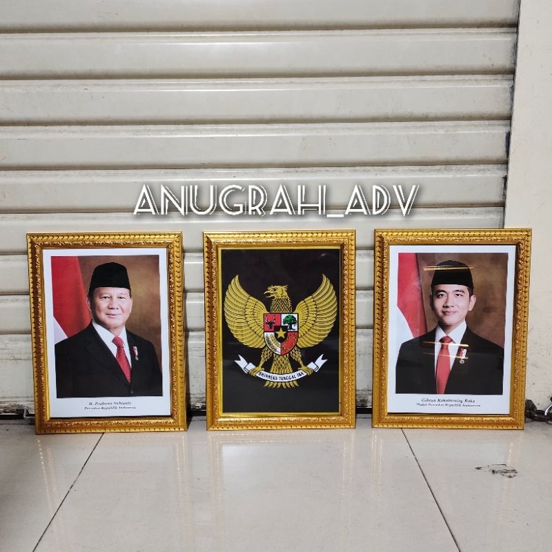 Jual bingkai | frame | pigura gold foto presiden dan wakil presiden + foto garuda pancasila ...