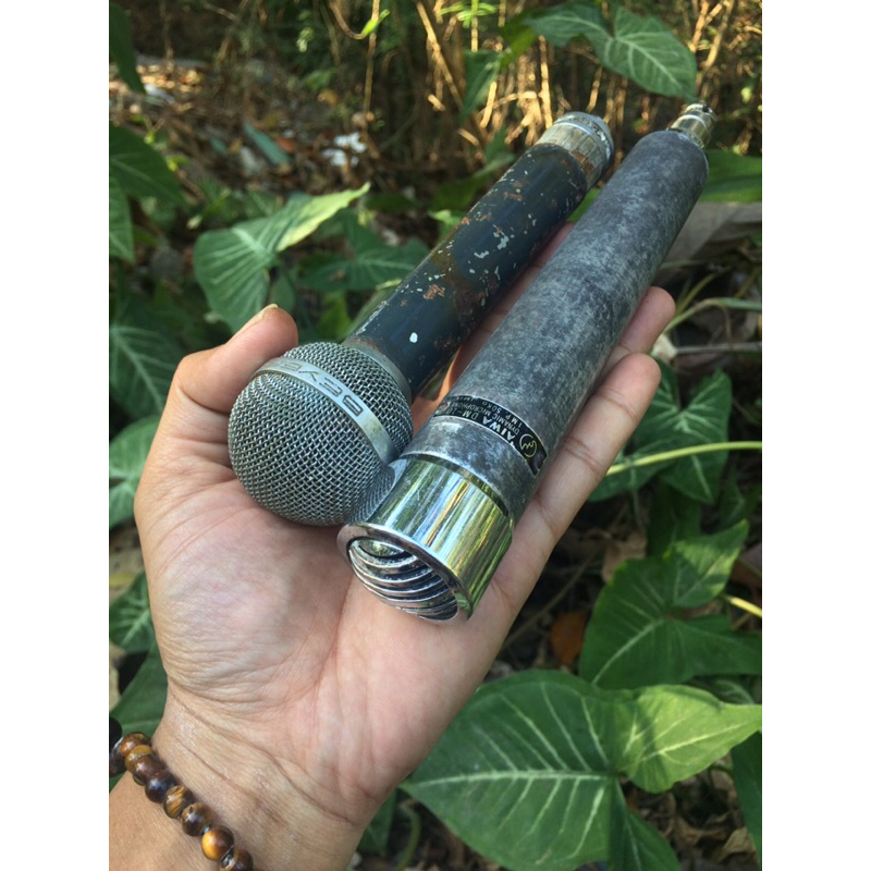 Jual body mic jadul tanpa spul ( sepulnya mati ) merek Aiwa made in ...