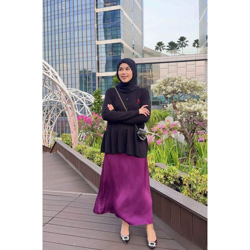 Jual Haidee & Orlin - Orlin Sateen Skirt / Gaia Silk Premium | Shopee Indonesia