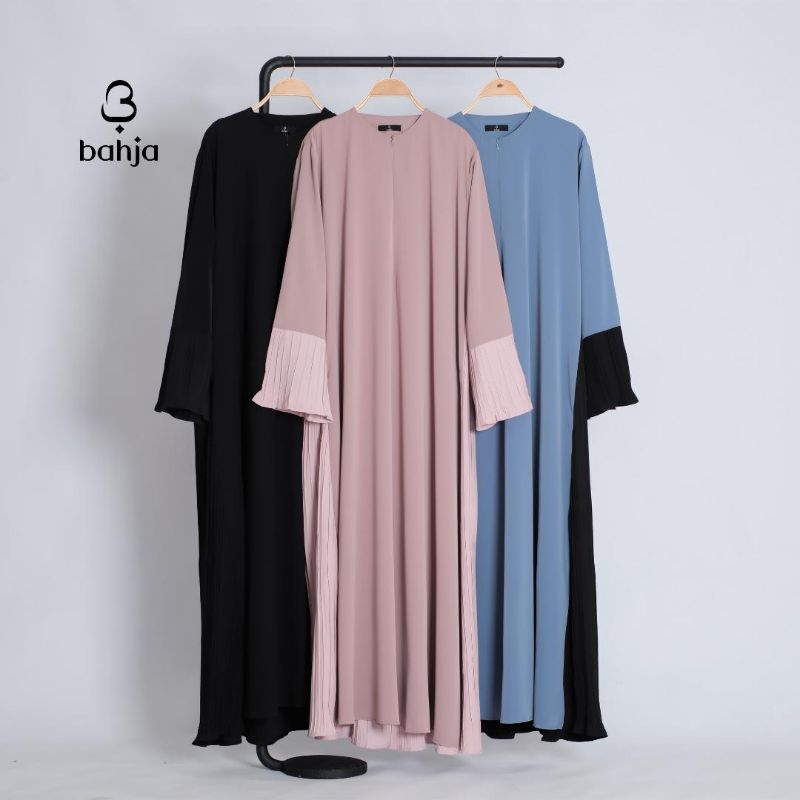 Jual Bahja Syari - Sabrina Pleats Abaya - (Gamis Abaya Plisket Umroh/Haji/Daily) | Shopee Indonesia