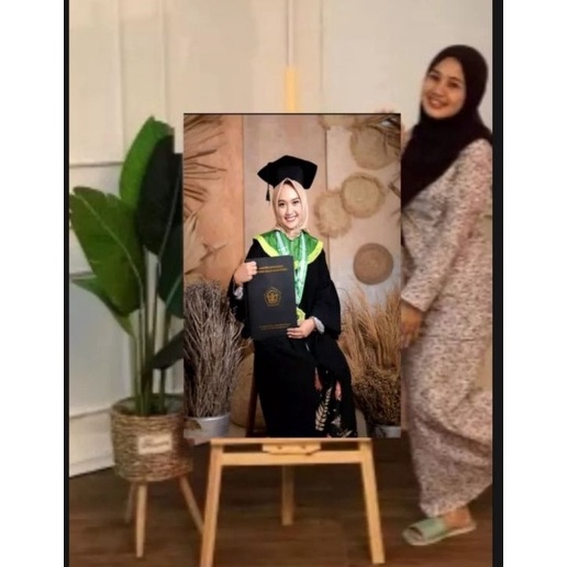 Jual CETAK FOTO 24R 4X32 SUDAH DI BINGKAI KAYU MDF GINAL LAMINASI ...