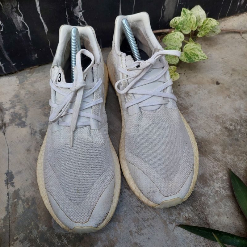 Jual sepatu running second merk adidas size 44,3(28,5cm) | Shopee Indonesia